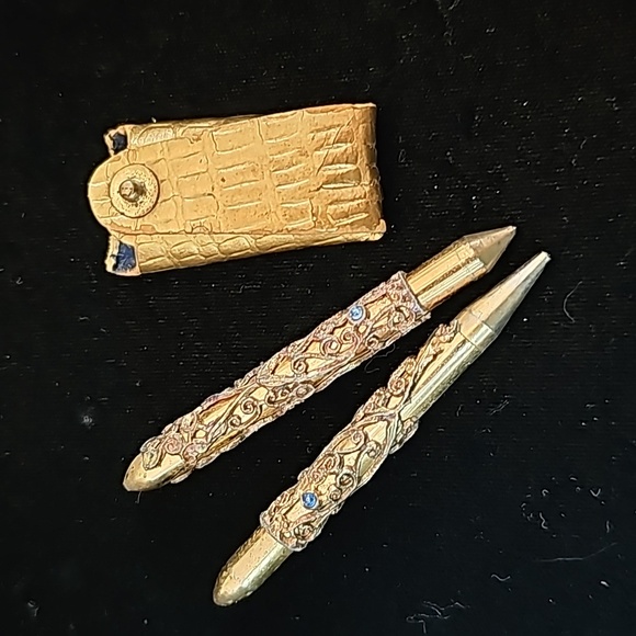 Victorian | Accessories | Victorian Gold Pen Set | Poshmark